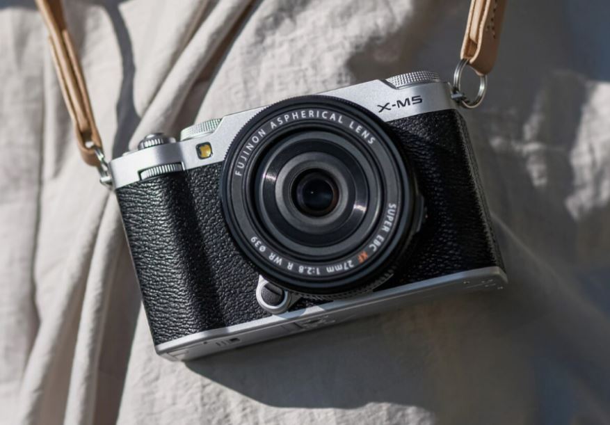Fujifilm launches 'creator camera' – Gadget
