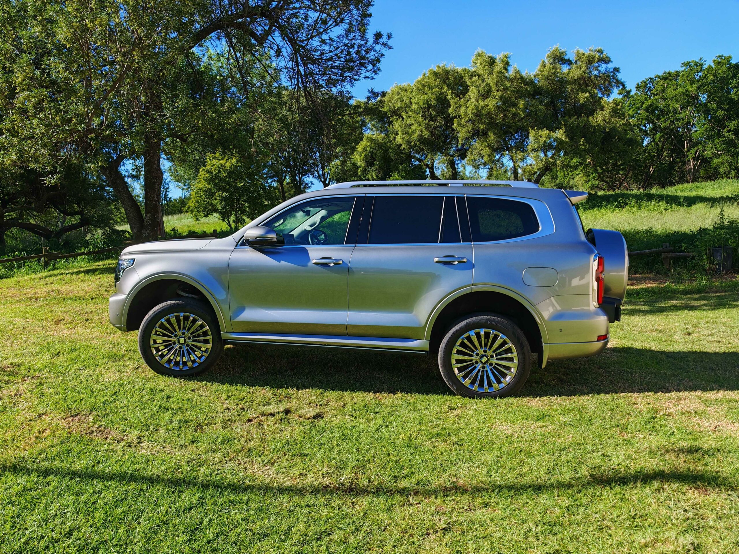 Wheels of the Week: Drive off-road in a penthouse – Gadget